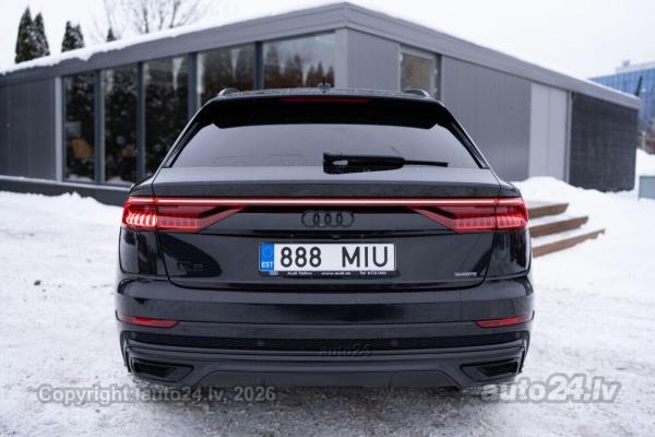 Black Audi Q8 2021 in Tallinn, with an engine capacity of 3.00 L and mileage of 72 thousand km for 56900 €, photo 4 on AUTOMOTO.COM.LV