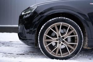 Black Audi Q8 2021 in Tallinn, with an engine capacity of 3.00 L and mileage of 72 thousand km for 56900 €, photo 6 on AUTOMOTO.COM.LV
