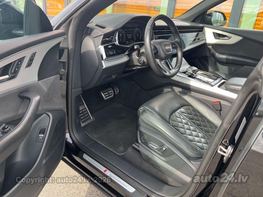 Черный Ауди Q8 2022 в Таллин, объемом двигателя 3.00 л и пробегом 132 тыс. км за 54900 €, фото 11 на AUTOMOTO.COM.LV