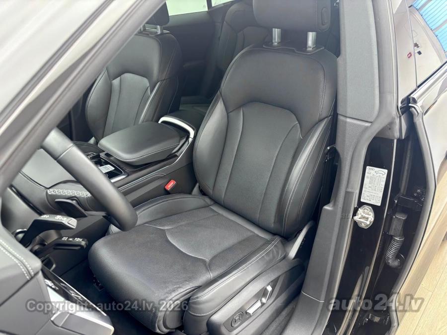 Black Audi Q8 2024 in Tartu, with an engine capacity of 3.00 L and mileage of 36 thousand km for 74900 €, photo 8 on AUTOMOTO.COM.LV