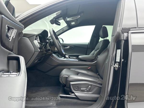 Melns Audi Q8 2024 Tartu, ar dzinēja tilpumu 3.00 L un nobraukumu 36 tūkst. km par 74900 €, foto 9 vietnē AUTOMOTO.COM.LV