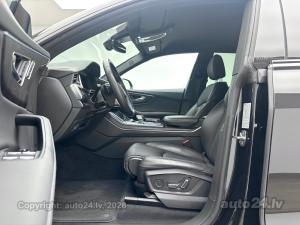 Black Audi Q8 2024 in Tartu, with an engine capacity of 3.00 L and mileage of 36 thousand km for 74900 €, photo 9 on AUTOMOTO.COM.LV