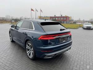 Zils Audi Q8 2019 Telšiai, ar dzinēja tilpumu 2.97 L un nobraukumu 227 tūkst. km par 35999 €, foto 5 vietnē AUTOMOTO.COM.LV