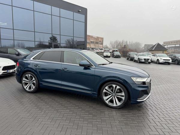 Zils Audi Q8 2019 Telšiai, ar dzinēja tilpumu 2.97 L un nobraukumu 227 tūkst. km par 35999 €, foto 9 vietnē AUTOMOTO.COM.LV
