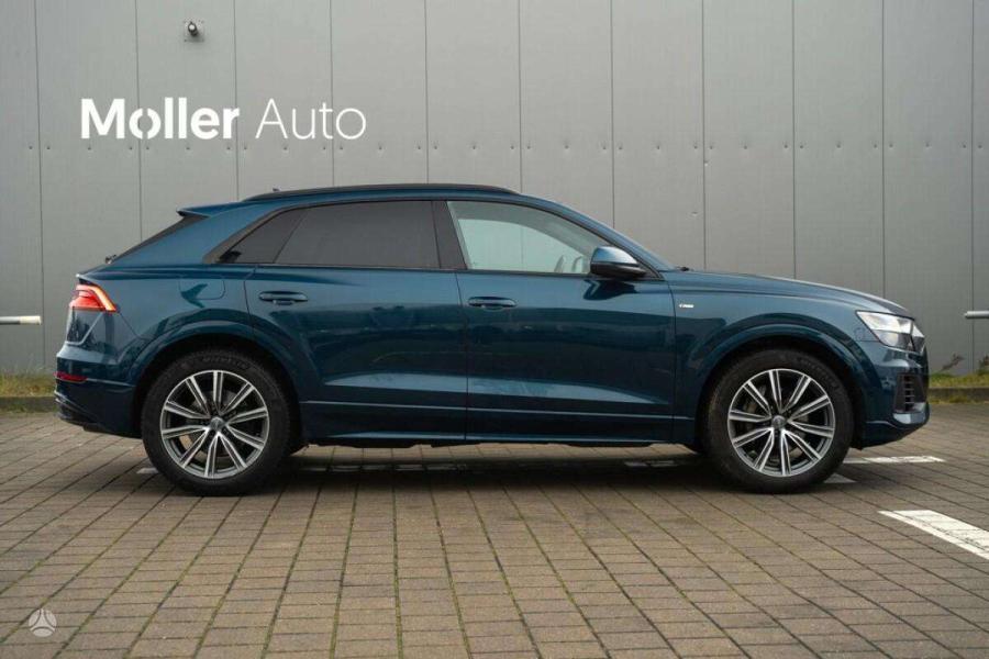 Blue Audi Q8 2019 in Vilnius, with an engine capacity of 3.00 L and mileage of 132 thousand km for 43250 €, photo 7 on AUTOMOTO.COM.LV