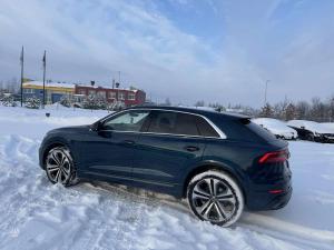 Blue Audi Q8 2019 in Telschi, with an engine capacity of 2.97 L and mileage of 228 thousand km for 35999 €, photo 3 on AUTOMOTO.COM.LV