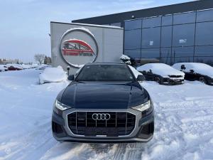 Blue Audi Q8 2019 in Telschi, with an engine capacity of 2.97 L and mileage of 228 thousand km for 35999 €, photo 10 on AUTOMOTO.COM.LV