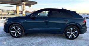 Blue Audi Q8 2019 in Vilnius, with an engine capacity of 2.97 L and mileage of 162 thousand km for 43990 €, photo 4 on AUTOMOTO.COM.LV