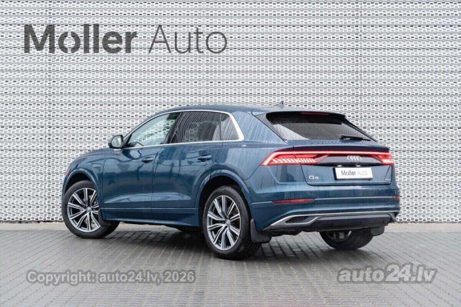 Blue Audi Q8 2019 in Riga, with an engine capacity of 3.00 L and mileage of 178 thousand km for 37900 €, photo 3 on AUTOMOTO.COM.LV