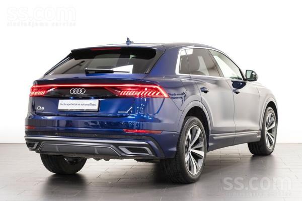 Blue Audi Q8 2019 in Riga, with an engine capacity of 3.00 L and mileage of 84 thousand km for 46500 €, photo 2 on AUTOMOTO.COM.LV