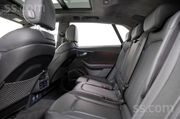 Blue Audi Q8 2019 in Riga, with an engine capacity of 3.00 L and mileage of 84 thousand km for 46500 €, photo 6 on AUTOMOTO.COM.LV