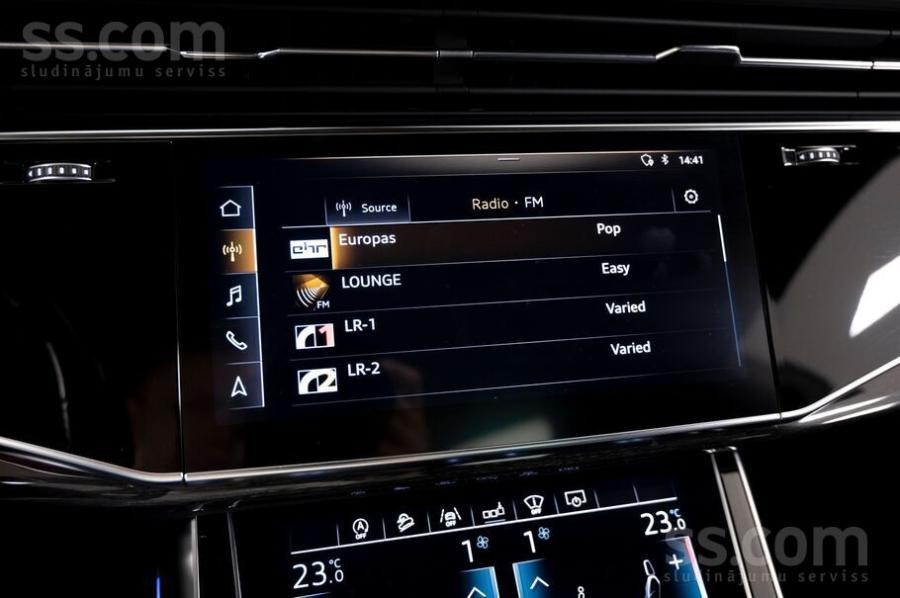 Blue Audi Q8 2019 in Riga, with an engine capacity of 3.00 L and mileage of 84 thousand km for 46500 €, photo 22 on AUTOMOTO.COM.LV