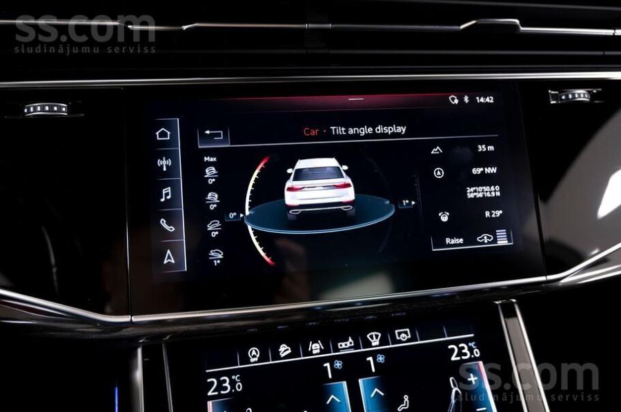 Blue Audi Q8 2019 in Riga, with an engine capacity of 3.00 L and mileage of 84 thousand km for 46500 €, photo 24 on AUTOMOTO.COM.LV