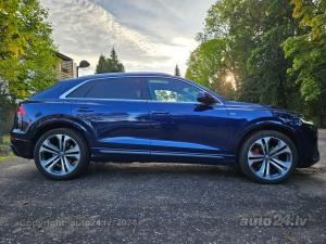Blue Audi Q8 2019 in Tartu, with an engine capacity of 3.00 L and mileage of 111 thousand km for 44900 €, photo 21 on AUTOMOTO.COM.LV