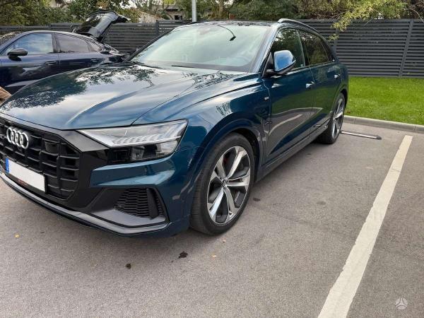 Blue Audi Q8 2020 in Klaipeda, with an engine capacity of 2.97 L and mileage of 83 thousand km for 47500 €, photo 1 on AUTOMOTO.COM.LV