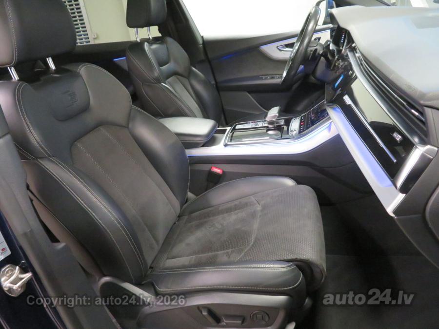 Синий Ауди Q8 2021 в Таллин, объемом двигателя 3.00 л и пробегом 147 тыс. км за 47000 €, фото 5 на AUTOMOTO.COM.LV