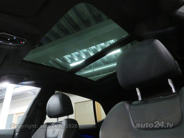 Ауди Q8 2021 в Таллин на AUTOMOTO.COM.LV Синий Ауди Q8 2021 в Таллин, объемом двигателя 3.00 л и пробегом 147 тыс. км за 47000 €, фото 7 на AUTOMOTO.COM.LV