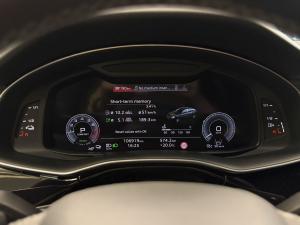 Blue Audi Q8 2022 in Riga, with an engine capacity of 3.00 L and mileage of 107 thousand km for 58900 €, photo 13 on AUTOMOTO.COM.LV