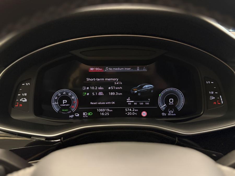 Blue Audi Q8 2022 in Riga, with an engine capacity of 3.00 L and mileage of 107 thousand km for 58900 €, photo 13 on AUTOMOTO.COM.LV