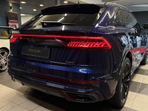 Blue Audi Q8 2022 in Riga, with an engine capacity of 3.00 L and mileage of 107 thousand km for 58900 €, photo 40 on AUTOMOTO.COM.LV