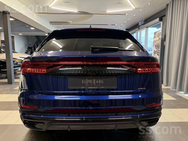 Blue Audi Q8 2022 in Riga, with an engine capacity of 3.00 L and mileage of 107 thousand km for 58900 €, photo 8 on AUTOMOTO.COM.LV