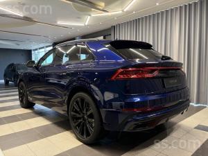 Blue Audi Q8 2022 in Riga, with an engine capacity of 3.00 L and mileage of 107 thousand km for 58900 €, photo 9 on AUTOMOTO.COM.LV