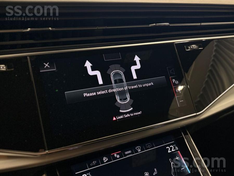 Blue Audi Q8 2022 in Riga, with an engine capacity of 3.00 L and mileage of 107 thousand km for 58900 €, photo 20 on AUTOMOTO.COM.LV