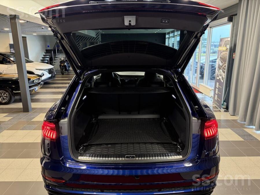 Blue Audi Q8 2022 in Riga, with an engine capacity of 3.00 L and mileage of 107 thousand km for 58900 €, photo 34 on AUTOMOTO.COM.LV