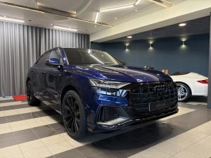 Синий Ауди Q8 2022 в Марупе, объемом двигателя 3.00 л и пробегом 107 тыс. км за 58900 €, фото 3 на AUTOMOTO.COM.LV