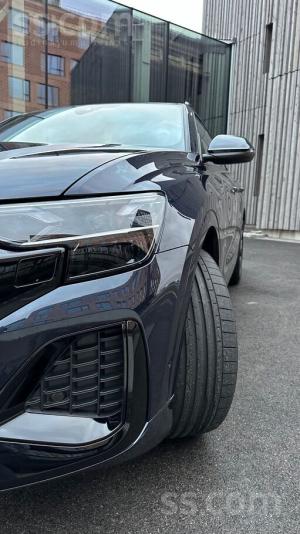 Zils Audi Q8 2024 Rīga, ar dzinēja tilpumu 3.00 L un nobraukumu 31 tūkst. km par 72100 €, foto 3 vietnē AUTOMOTO.COM.LV