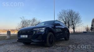 Zils Audi Q8 2024 Rīga, ar dzinēja tilpumu 3.00 L un nobraukumu 31 tūkst. km par 72100 €, foto 7 vietnē AUTOMOTO.COM.LV