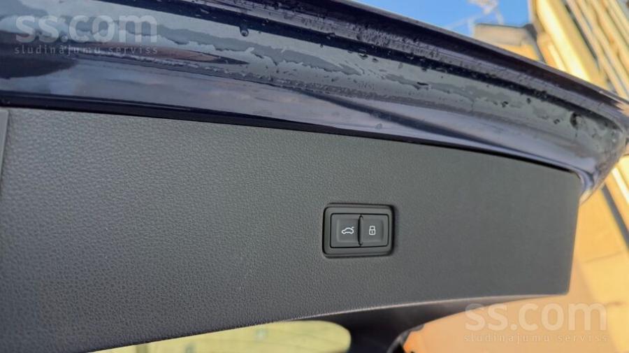 Zils Audi Q8 2024 Rīga, ar dzinēja tilpumu 3.00 L un nobraukumu 31 tūkst. km par 72100 €, foto 14 vietnē AUTOMOTO.COM.LV
