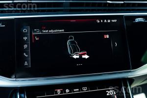 Zils Audi Q8 2024 Rīga, ar dzinēja tilpumu 3.00 L un nobraukumu 48 tūkst. km par 69900 €, foto 24 vietnē AUTOMOTO.COM.LV