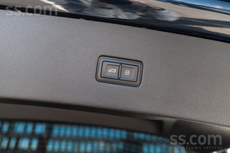 Синий Ауди Q8 2025 в Рига, объемом двигателя 4.00 л и пробегом 16 тыс. км за 111900 €, фото 27 на AUTOMOTO.COM.LV