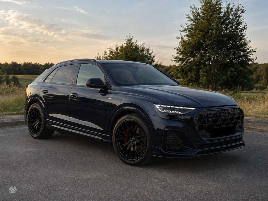 Blue Audi Q8 2026 in Vilnius, with an engine capacity of 3.00 L and mileage of 1 thousand km for 93500 €, photo 1 on AUTOMOTO.COM.LV