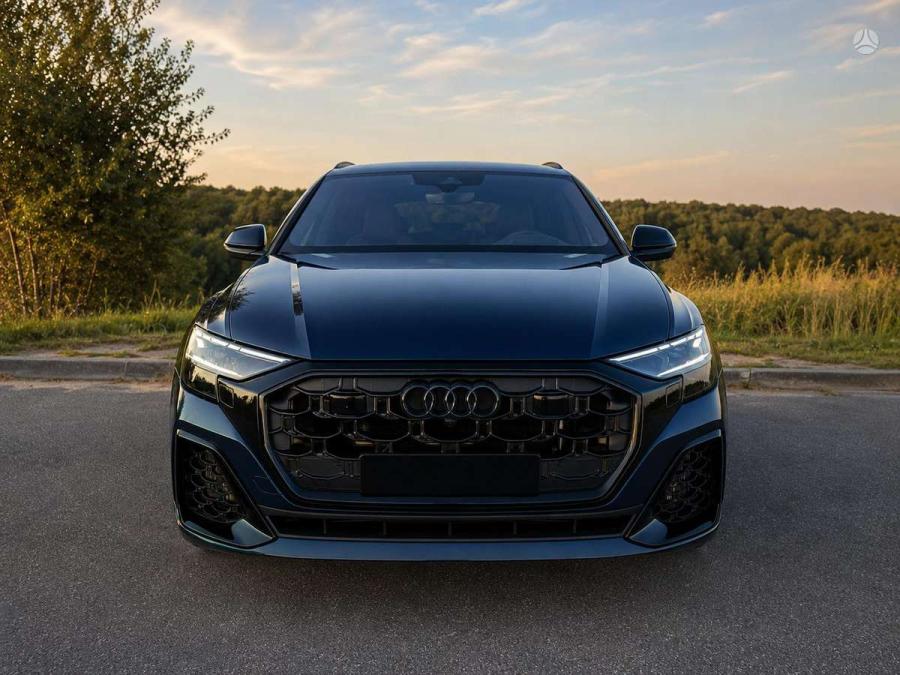 Blue Audi Q8 2026 in Vilnius, with an engine capacity of 3.00 L and mileage of 1 thousand km for 93500 €, photo 3 on AUTOMOTO.COM.LV