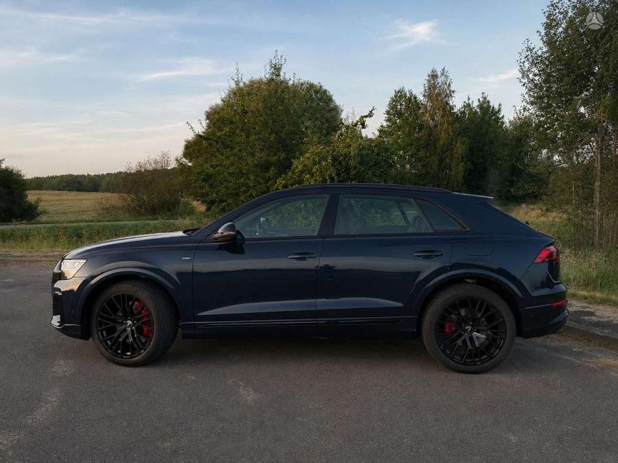 Blue Audi Q8 2026 in Vilnius, with an engine capacity of 3.00 L and mileage of 1 thousand km for 93500 €, photo 6 on AUTOMOTO.COM.LV