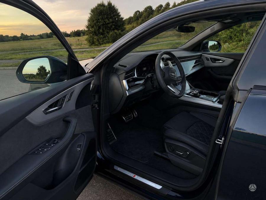 Blue Audi Q8 2026 in Vilnius, with an engine capacity of 3.00 L and mileage of 1 thousand km for 93500 €, photo 9 on AUTOMOTO.COM.LV