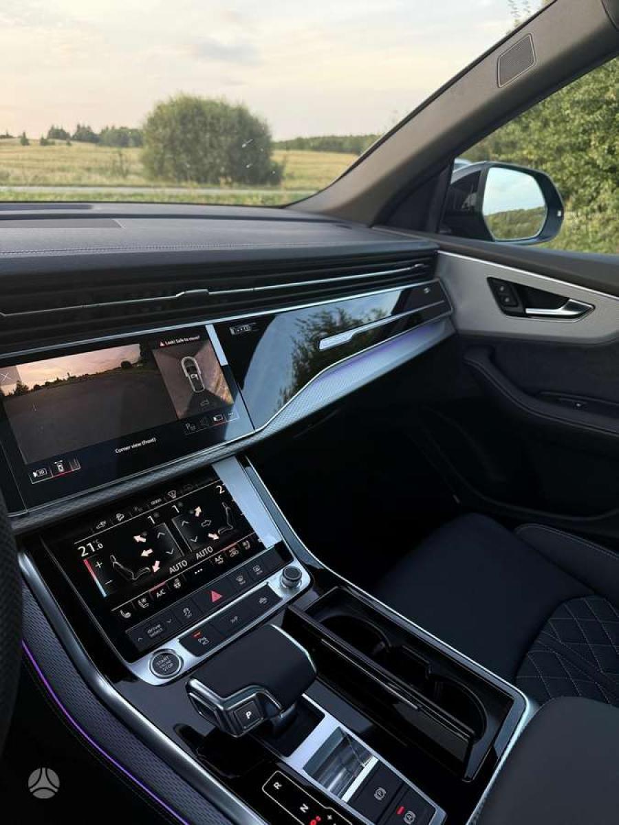 Blue Audi Q8 2026 in Vilnius, with an engine capacity of 3.00 L and mileage of 1 thousand km for 93500 €, photo 12 on AUTOMOTO.COM.LV