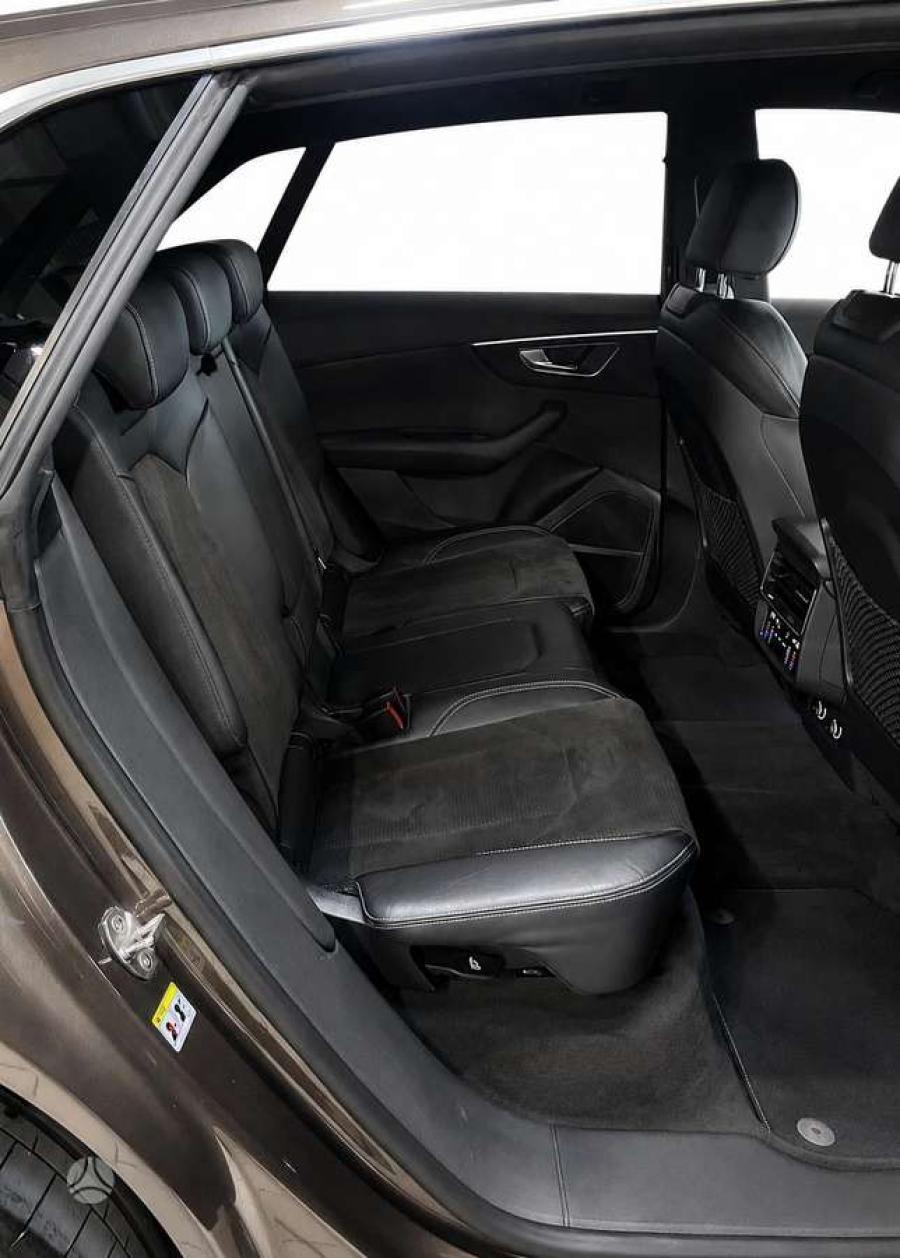 Brūns Audi Q8 2018 Kauņa, ar dzinēja tilpumu 2.97 L un nobraukumu 112 tūkst. km par 40800 €, foto 8 vietnē AUTOMOTO.COM.LV