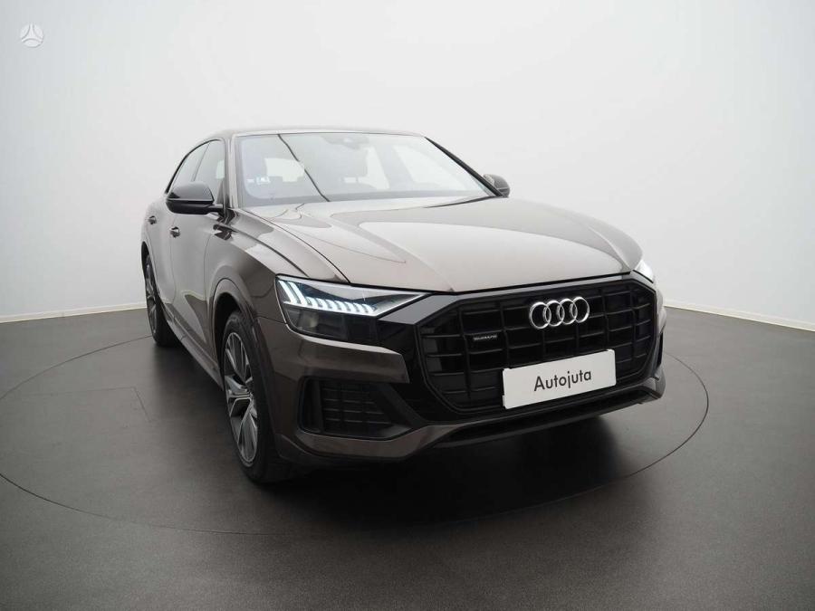 Brown Audi Q8 2019 in Vilnius, with an engine capacity of 2.97 L and mileage of 158 thousand km for 42900 €, photo 4 on AUTOMOTO.COM.LV