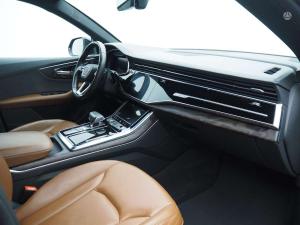 Brown Audi Q8 2019 in Vilnius, with an engine capacity of 2.97 L and mileage of 158 thousand km for 42900 €, photo 13 on AUTOMOTO.COM.LV