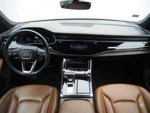 Brown Audi Q8 2019 in Vilnius, with an engine capacity of 2.97 L and mileage of 158 thousand km for 42900 €, photo 17 on AUTOMOTO.COM.LV