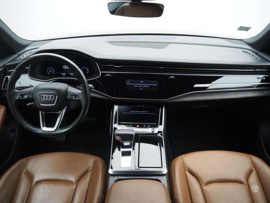 Brown Audi Q8 2019 in Vilnius, with an engine capacity of 2.97 L and mileage of 158 thousand km for 42900 €, photo 17 on AUTOMOTO.COM.LV