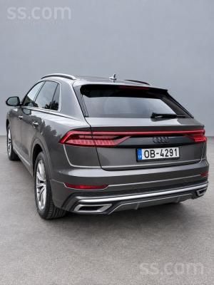 Brown Audi Q8 2019 in Riga, with an engine capacity of 3.00 L and mileage of 125 thousand km for 42000 €, photo 4 on AUTOMOTO.COM.LV