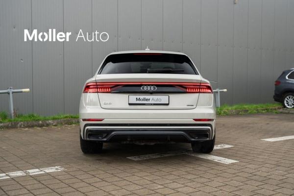 Brūns Audi Q8 2022 Viļņa, ar dzinēja tilpumu 3.00 L un nobraukumu 118 tūkst. km par 56150 €, foto 7 vietnē AUTOMOTO.COM.LV