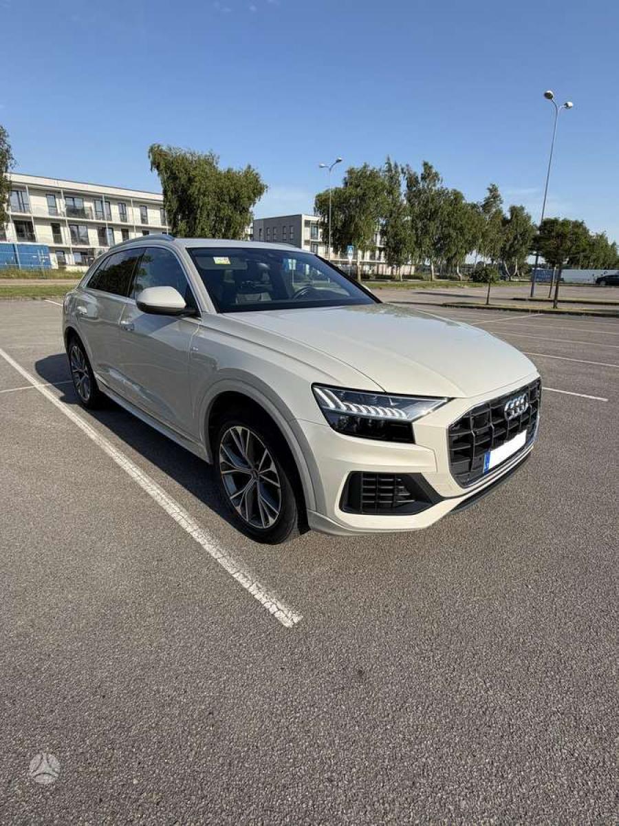 Brown Audi Q8 2023 in Palanga, with an engine capacity of 3.00 L and mileage of 56 thousand km for 55000 €, photo 1 on AUTOMOTO.COM.LV