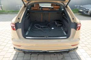 Brown Audi Q8 2025 in Vilnius, with an engine capacity of 3.00 L and mileage of 28 thousand km for 78400 €, photo 25 on AUTOMOTO.COM.LV