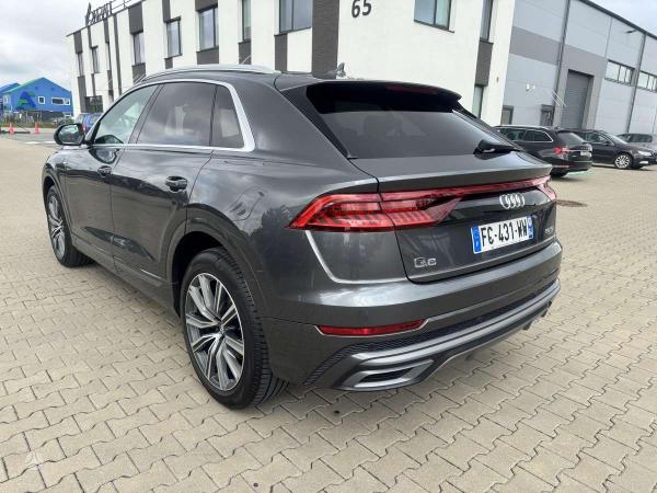 Audi Q8 2018 in Kaunas, with an engine capacity of 3.00 L and mileage of 221 thousand km for 34800 €, photo 3 on AUTOMOTO.COM.LV