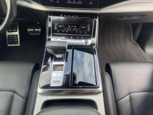 Audi Q8 2018 Kauņa, ar dzinēja tilpumu 3.00 L un nobraukumu 221 tūkst. km par 34800 €, foto 19 vietnē AUTOMOTO.COM.LV